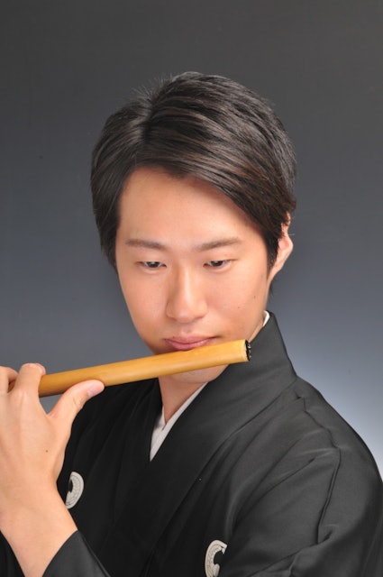 和楽器奏者 藤田和也(笛・太鼓etc…なんでも) 這是介紹日本旅遊、文化、美食、歷史及娛樂的網站。只要透過這個全新的sns,就能夠與日本人